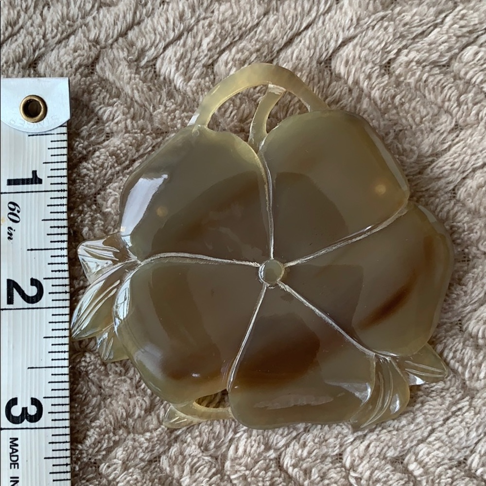 Tortoise Shell Flower Brooch - Gem